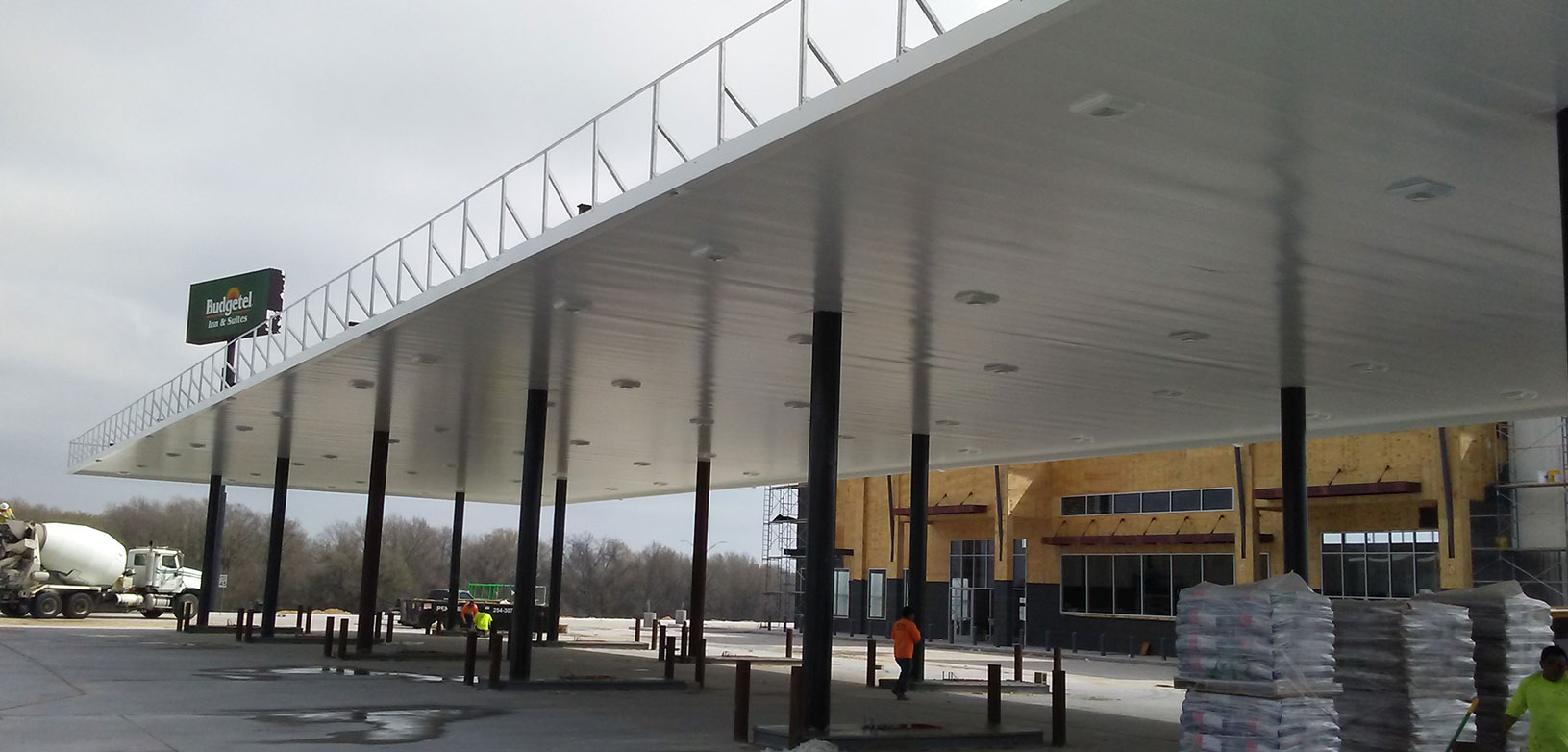 Construction / Fabrication – Fuel Canopy