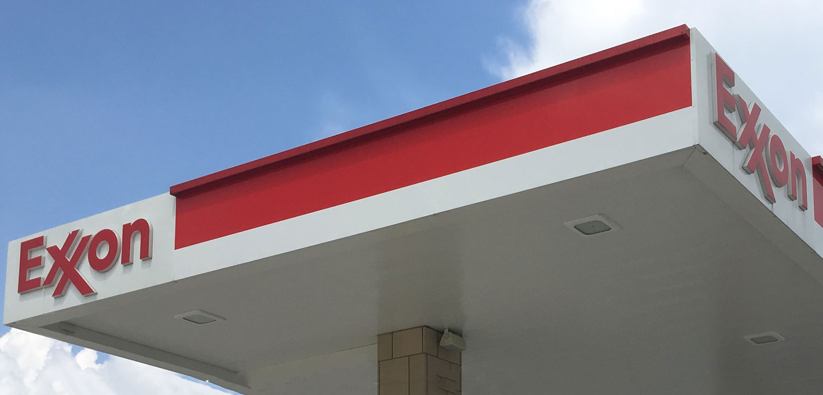 Fuel Canopy – Construction – Engineering – Installation – Branding