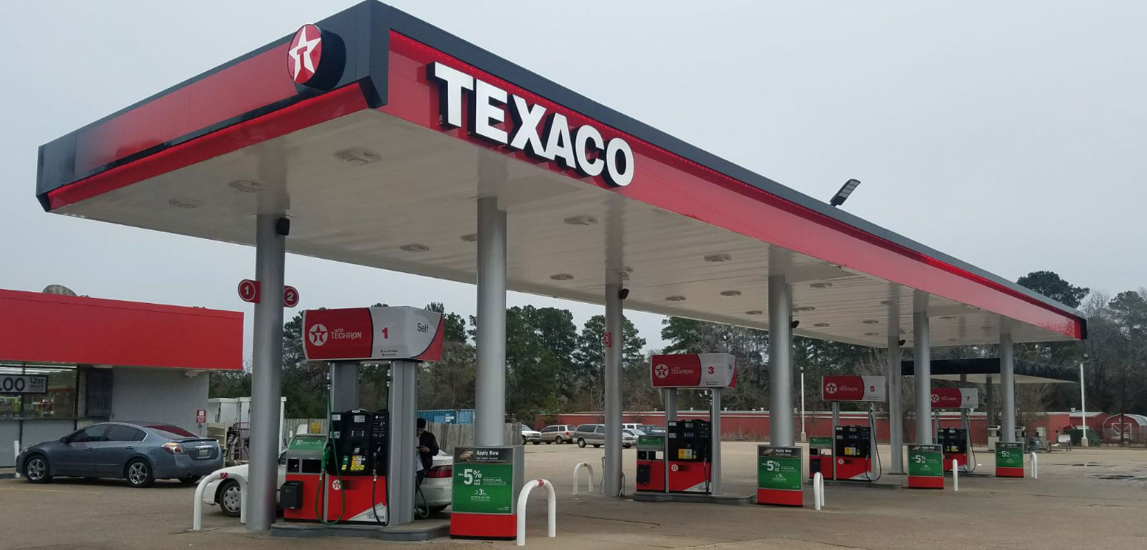 Branding – Fuel Canopy